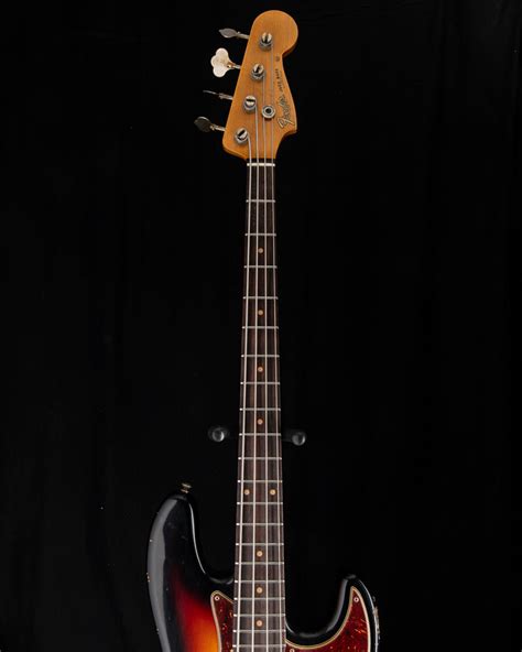 Fender Custom Shop 1962 Jazz Bass Relic 3 Color Sunburst