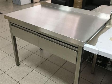 Стол разделочный из нержавейки
