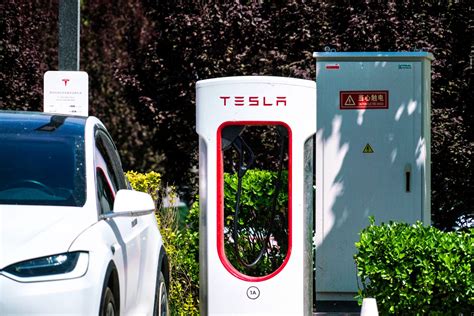 How Do You Pay At A Tesla Charging Station Storables