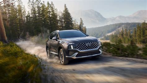 10 Things You Need To Know About The Hyundai Santa Fe Hybrid
