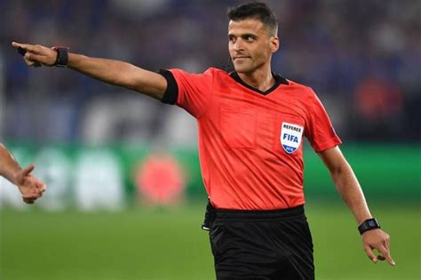 خيل مانزانو حكماً لمباراة السيتي والبايرن جريدة الجريدة الكويتية