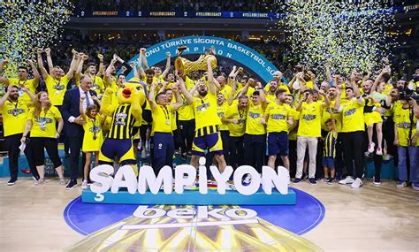 Champions Fenerbahçe Beko Wins Turkish Basketball Title Over Anadolu