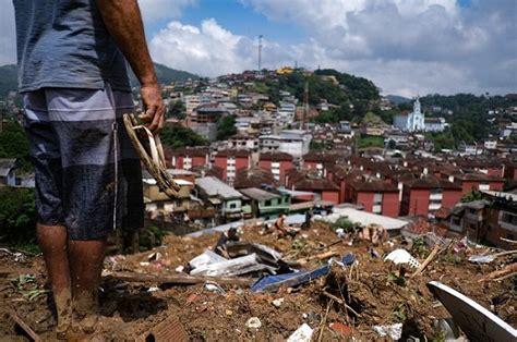 Vítima de Petrópolis mandou áudio à família antes de morrer Te amo