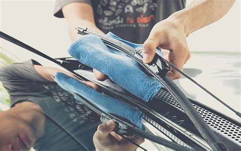 Why Windscreen Wipers Don T Return To Their Rest Position Dubizzle