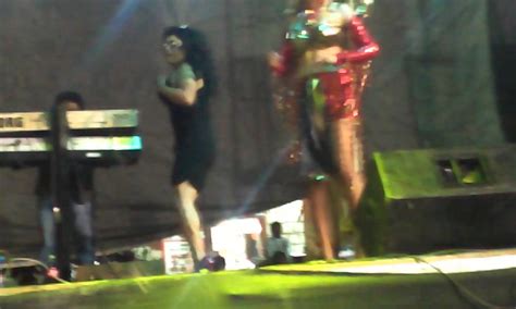 Show De La Chica Sexy Youtube