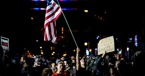 Estados Unidos Pasó Su Tercera Noche De Conteo De Votos Con Los Ojos