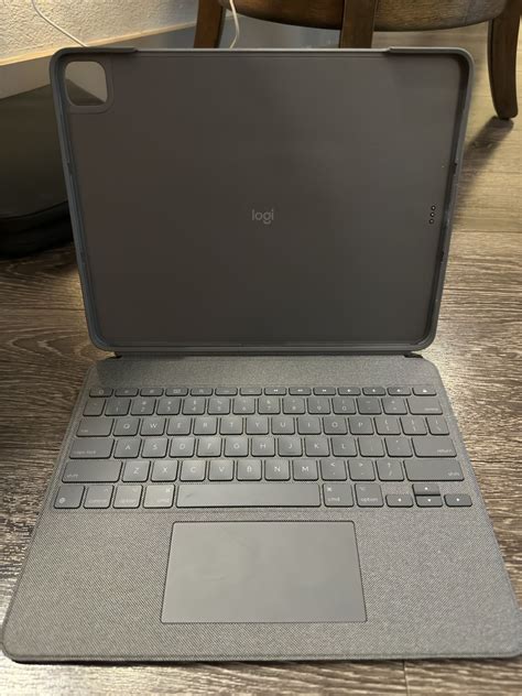 Logi Ipad Pro 12 9 Inch Keyboard Case For Sale In Las Vegas Nv Offerup