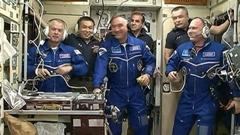 Lost In Space Russia Loses Contact With Satellite Carrying Geckos