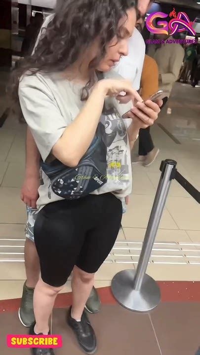 Seductive American Girl Struts Her Stuff In Tight Shorts Too Hot To