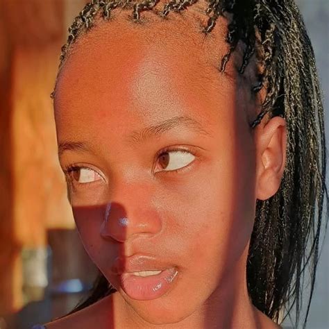 ♡𝓳𝓾𝓵𝓲𝓪𝓷 𝓼𝓲𝓫𝓪𝓷𝓭𝓪♡ Julian Sibanda • Threads Say More