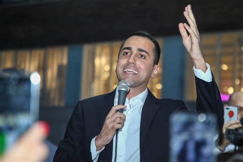Ceravamo Tanto Odiati Adesso LEuropa Punta Su Di Maio L INDIPENDENTE