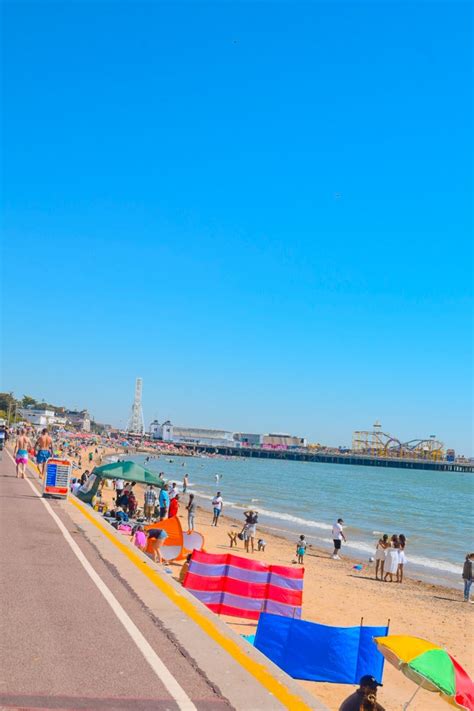 Day Trip From London Clacton On Sea Diy With Joy