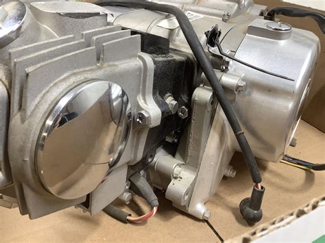 Lot Lifan 110cc Electric Start 4 Speed Engine W Carb