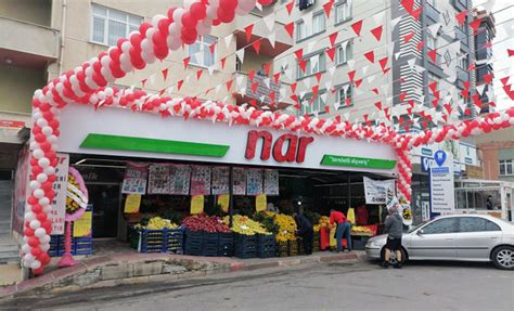 Nar Market iki yeni mağaza açtı