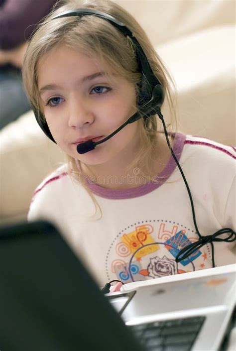 Girl And Laptop Computer Stock Image Image Of Sitting 3974741