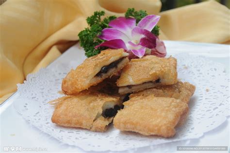 红豆沙窝饼摄影图 传统美食 餐饮美食 摄影图库 昵图网