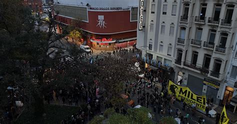 Desde El Drone De Infobae Así Fue La Llegada De Los Militantes Al Luna