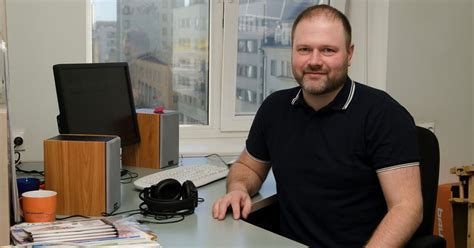 Eesti Geiaktivist Ja Raadioajakirjanik Pühitseti Londonis Pastoriks