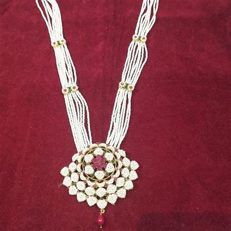 White Traditional Moti Set Box 6 At ₹ 1300set In Jaipur Id