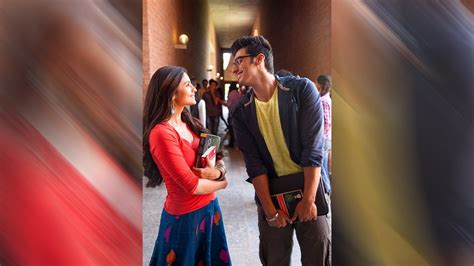 Toxic Relationship क्या करें जब आप ‘गलत लड़के के प्यार में पड़ जाएं