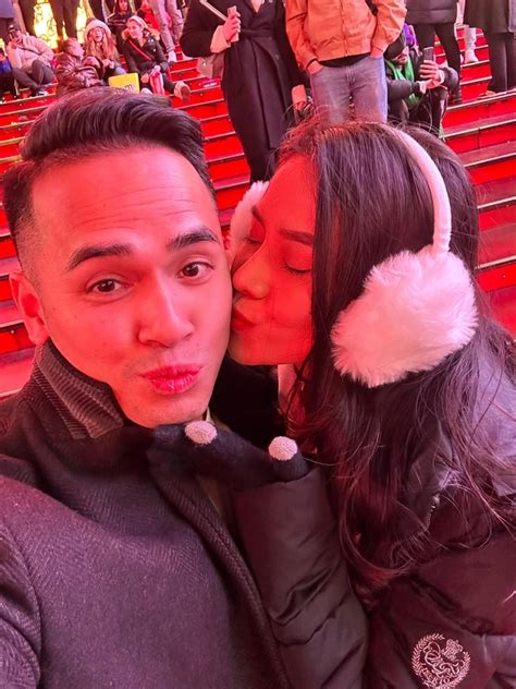 ងិន ម៉ារ៉ាឌី ធ្វើឲ្យហ្វេន ច្រណែន ក្រោយបង្ហាញ រូបផ្អែមល្ហែម ជាមួយគូដណ្ដឹង Khmerload Cambodia