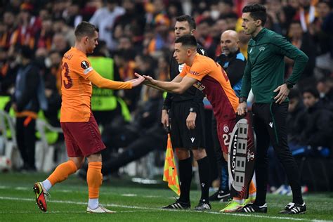 Galatasaray Barcelona 1 2 Notele primite de Olimpiu Moruțan și Alex Cicâldău după duelul cu
