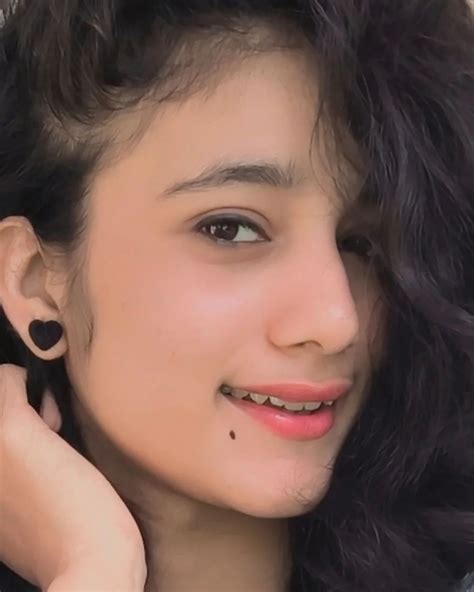 💛 ️ಉತ್ತರ ಕನ್ನಡದ ಹುಡುಗಿ 💛♥️