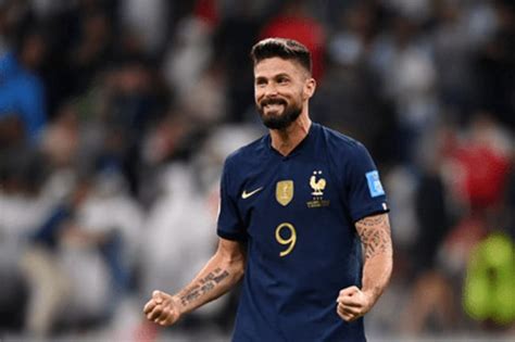 Giroud O Kart Do Futebol Coloca A França Na Semifinal Da Copa
