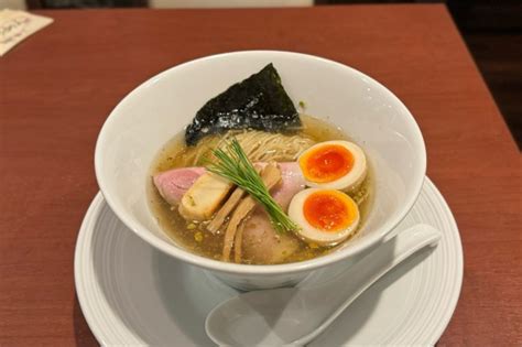 山椒白醤油煮干し蕎麦味玉入り1000海鮮丼500酒肴場 屯のレビュー ラーメンデータベース