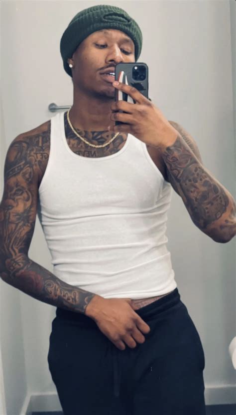 Duke Dennis Tats Duke Dennis Back Tattoo Fine Niggas Cute Rappers