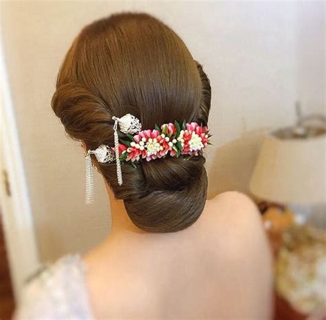 36 Best Hairstyles For Lehenga Must Try To Grace This Wedding Season