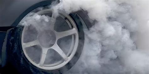 why does a limited slip differential cause only one wheel to spin
