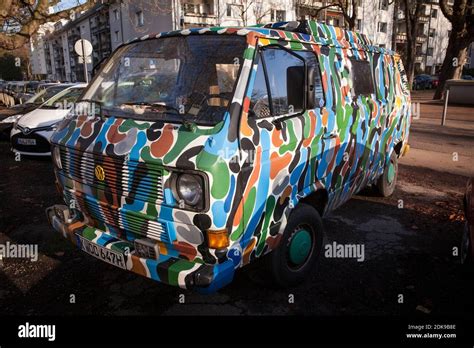 Vw transporter t3 Fotos und Bildmaterial in hoher Auflösung Alamy