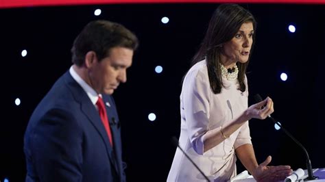 Desantis Haley Spar In Heated Cnn Debate As Trump Fields Iowa Town