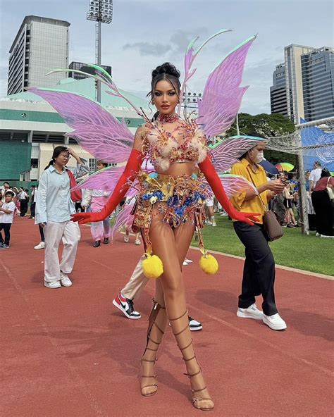 มุก กานต์ฤทัย Mut อุบลราชธานี ลุคฉลอง Pageant Insiders