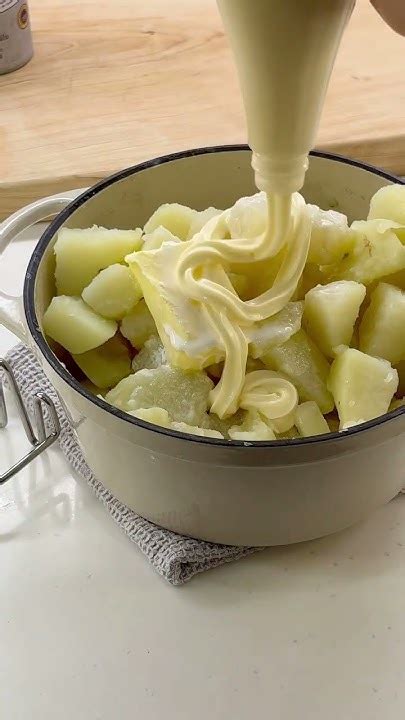 저 세상 맛 크리미하고 찐득한 미국 가정식의 근본 매쉬드 포테이토🥔🤍 중독성 있어서 계속 퍼먹고 싶은 맛 Youtube