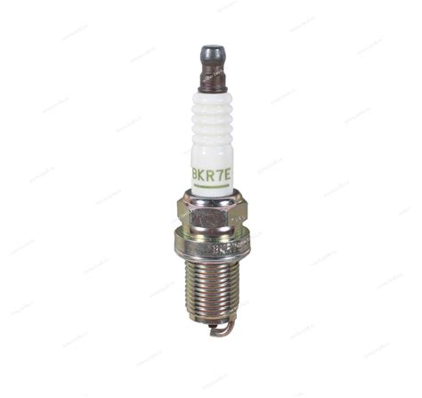 Купить Свеча зажигания NGK BKR7E (6097) (1 шт.) в интернет-магазине ...