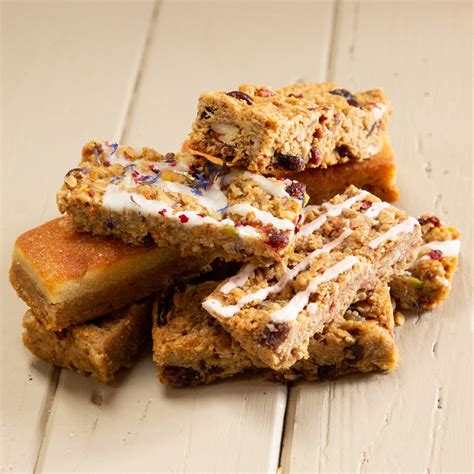 Cake Selection Boxes Honeybuns