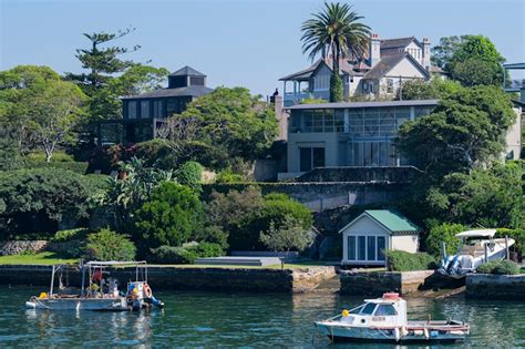 Architect Developer Pays 1625m To Buy His Neighbours House Again