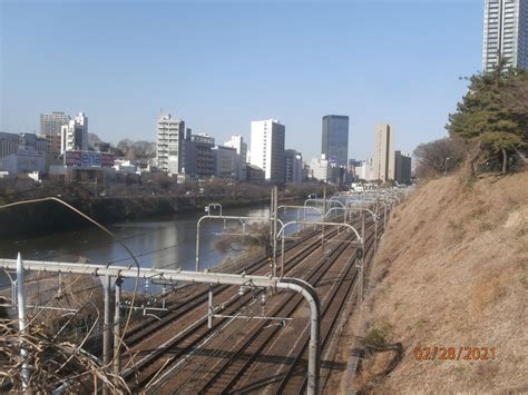 牛込濠写真遠景 ID 19041 令和3年 てくてく 牛込神楽坂