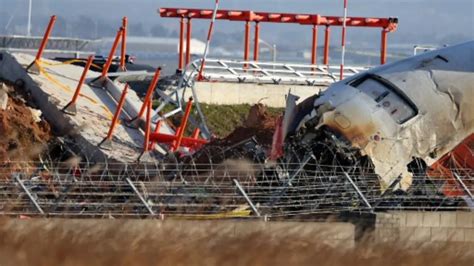 South Korea Plane Crash Black Boxes Mysteriously Stopped Working