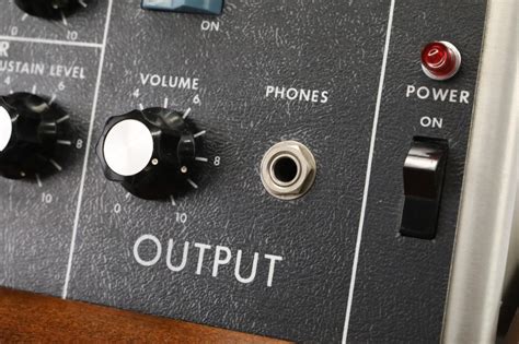 MATRIXSYNTH Moog Minimoog Model D Analog Synthesizer SN 3155 W Roland MPU 101 CV Interface SN