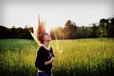 Wallpaper Sunlight Blonde Sunset Nature Field Green Morning