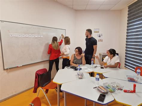Edukacija O Prevenciji Nasilja U Organizaciji Pixie Academy U Istanbulu