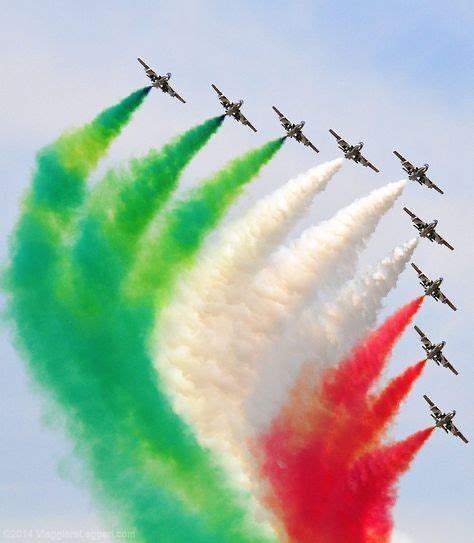 Pin By Sjannie On Italy Independence Day Background Independence Day