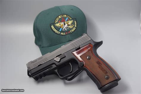 Sig Sauer P 320 Carry Axg Custom Works High Grade Classic 9 Mm Pistol