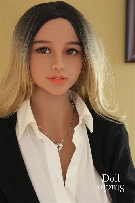 More Photos With Irontech Doll It 163 Body Style And ›miki‹ Head Dollbase