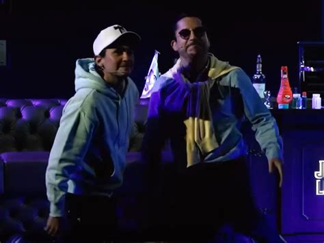 Sebastián Vega Y ‘juanpis González Protagonizaron Apasionado Beso