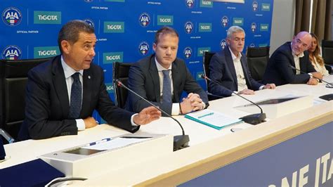 Tigotà è Partner Della Figc Per Lassociazione Italiana Arbitri