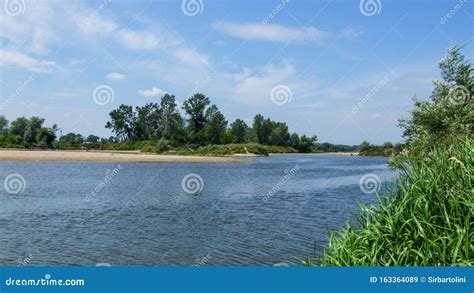 Vista Sobre El R O Vistula En Jozefow Cerca De Varsovia En Polonia
